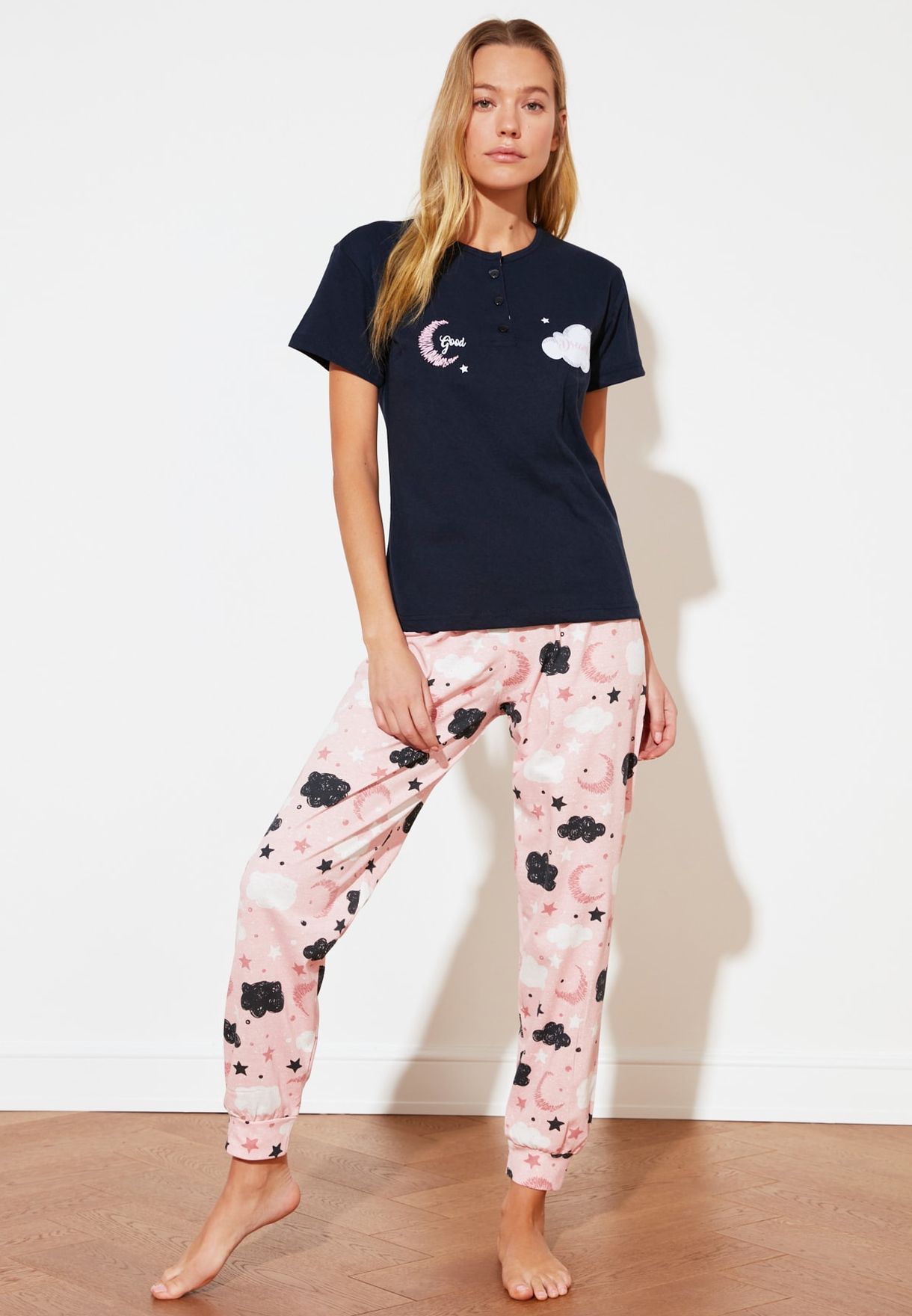 Buy Trendyol multicolor Printed Knitted Pajama Set for Women in MENA ...